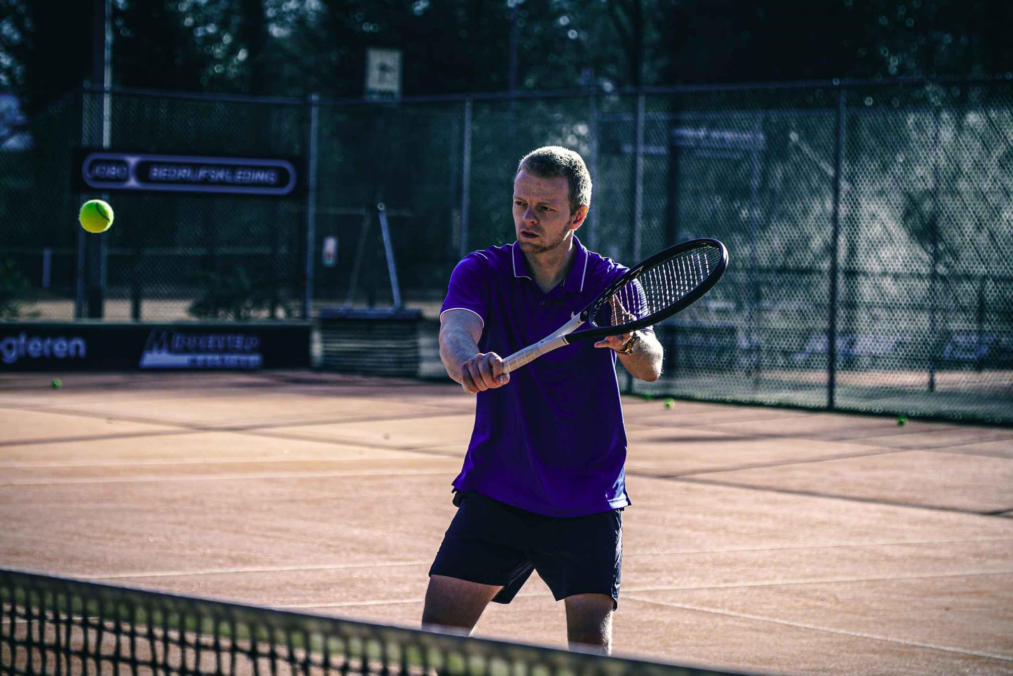 Hoe groot is een tennisbal? | Afmetingen en gewicht van een tennisbal